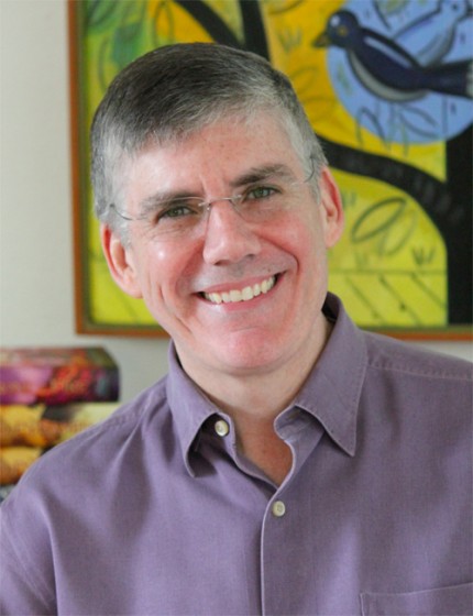 "Rick Riordan" portraitiert in der Bibliotheka Phantastika